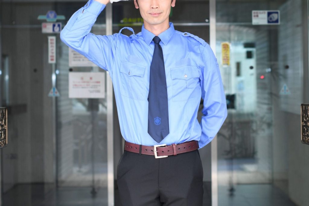 施設警備員に向いている人の特徴とは？仕事内容や働くためのポイントも解説 | SPDノート | 警備・防犯会社のSPD